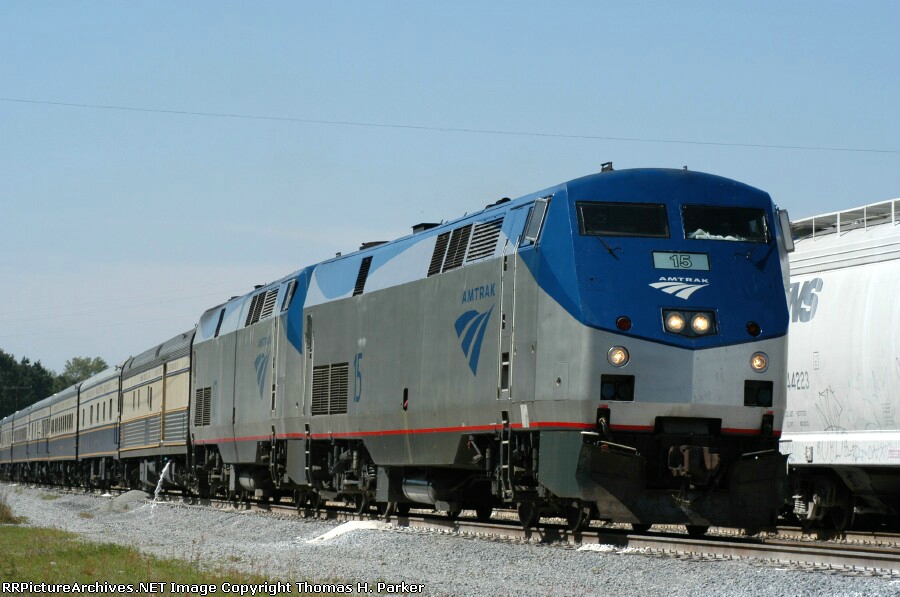 Amtrak 15 P42DC